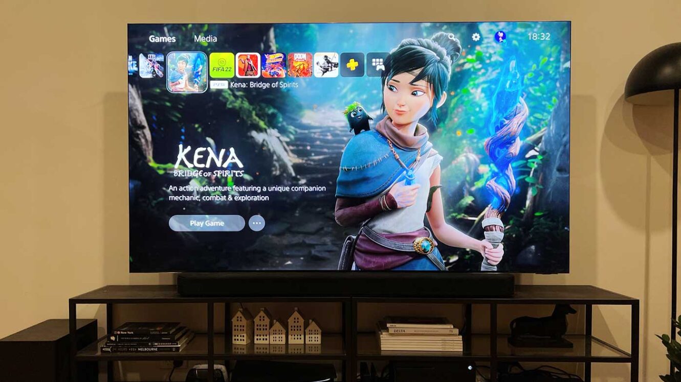 Samsung QN900A Neo QLED 8K TV Review - Big, Bright And Beautiful