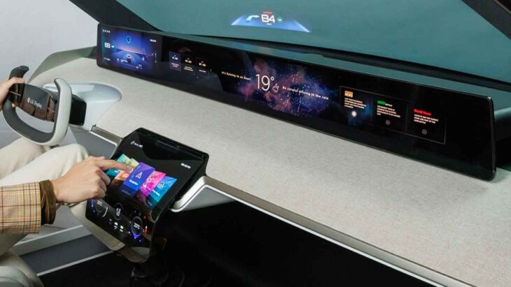 LG's New Bendable OLED Car Displays Are Extremely Futuristic And Cool