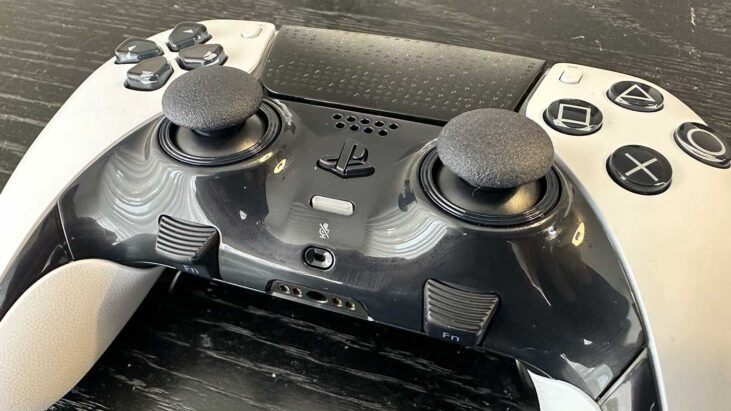 PS5 DualSense Edge Review - A Fantastic Pro Controller At A Premium Cost