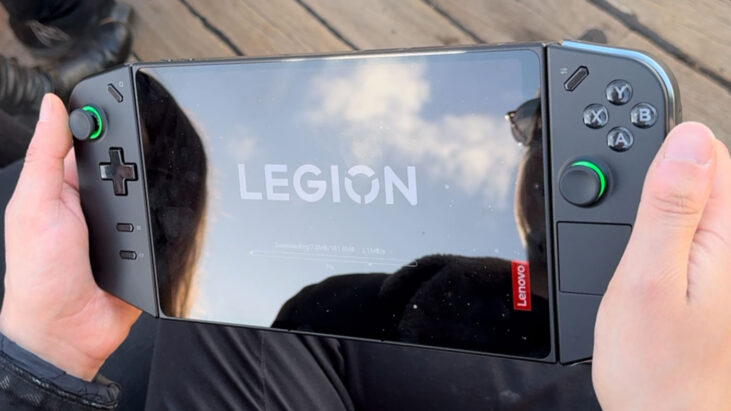 Lenovo Legion Go Hands-On Preview - Doing Things Differently