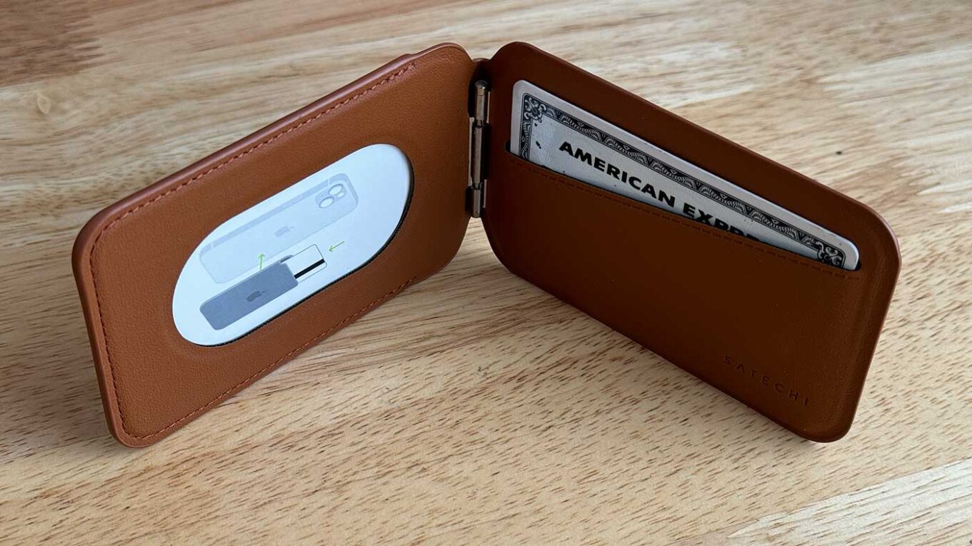 Satechi Magnetic Wallet Stand Review - A Dream Combo